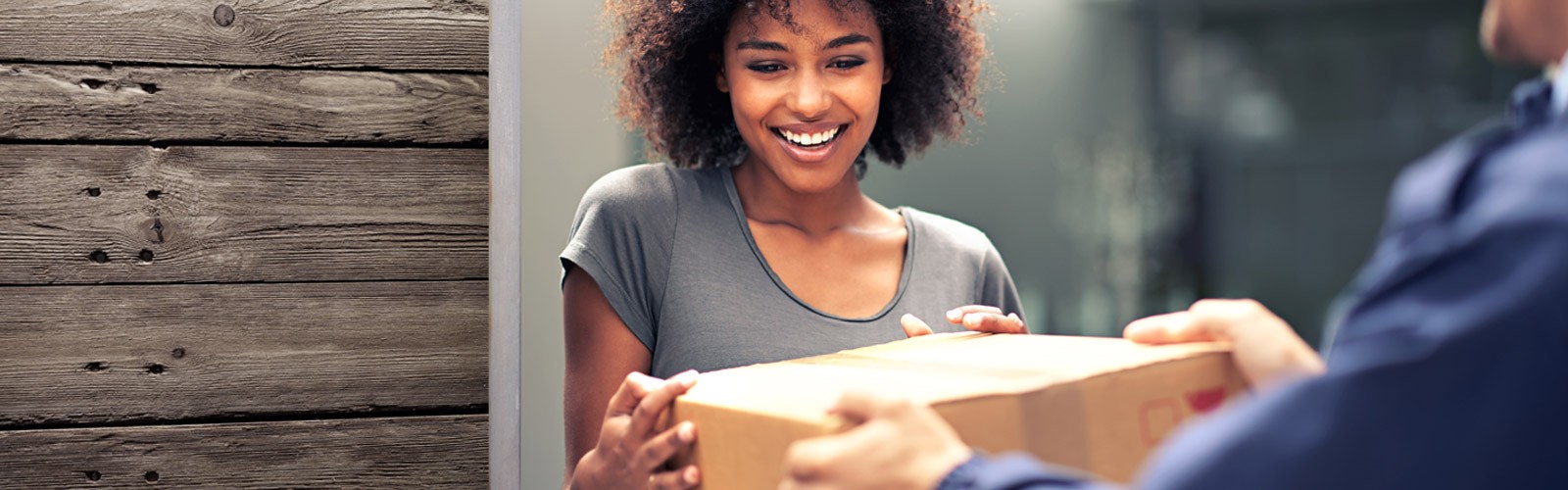 Pick Up & Delivery - PPS-e International Parcel Services